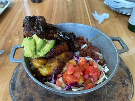 El Lenazo Santo Domingo Restaurant Reviews Phone Number And Photos