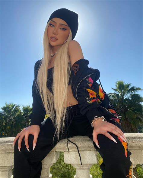 Nguyen Nikita On Twitter Two Piece Outfit Tracksuit Set Hooded Tops