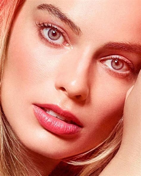 Margot Robbie Reyes