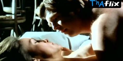 Camelia Jordana Breasts Scene In Curiosa