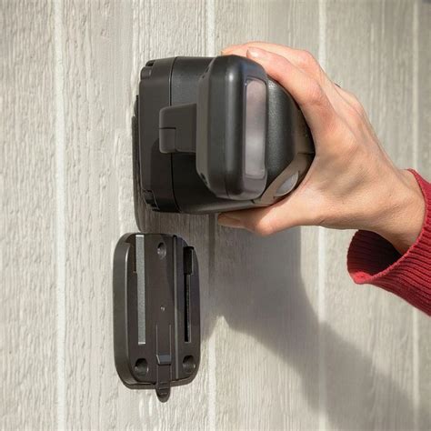 Battery Security Light Twin Head