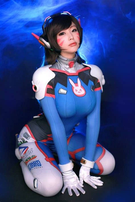 D Va Cosplay By Aza Miyuko Cosplayer Read More At The Outerhaven