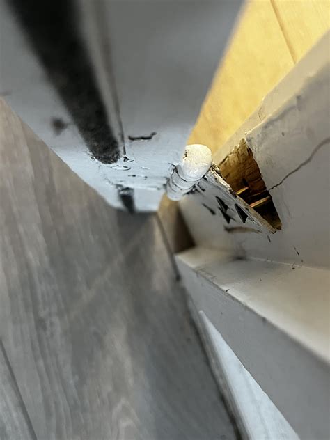 How To Fix This Hinge This Heavy Door Has Been Pulling The Hinge Out Over Time Ive Tried