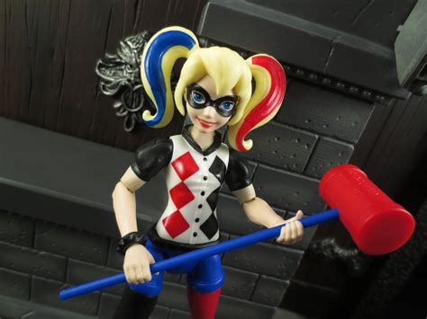 Harley Quinn Hammer Injustice