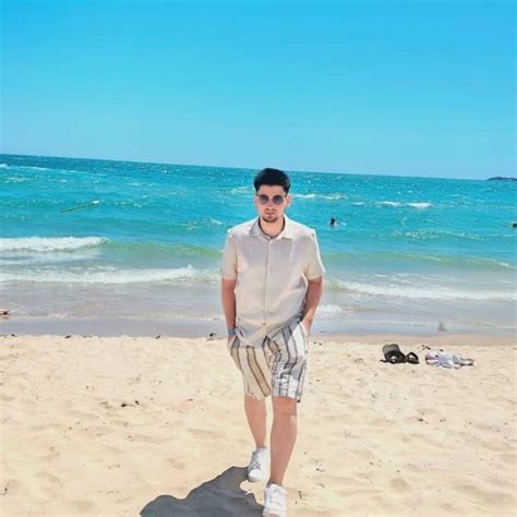 Andrei Ionescu Andrei15029 On Threads