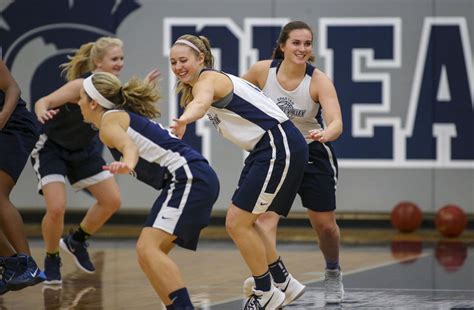 Lady Spartans Off To Hot Start Spartan Shield