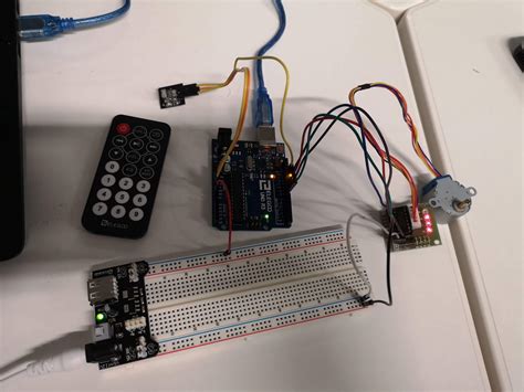 Stepper Motor Controlled By IR Remote Projects