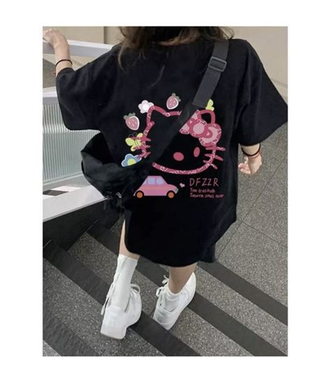 Футболка Женский Hello Kitty черный Короткий размер 44 40 Полиэстер Надписи Вечерний