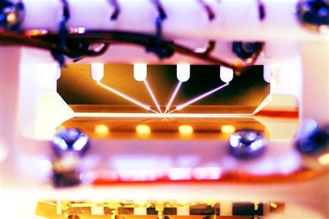 Scientists Develop Small Reprogrammable Quantum Computer Abc News