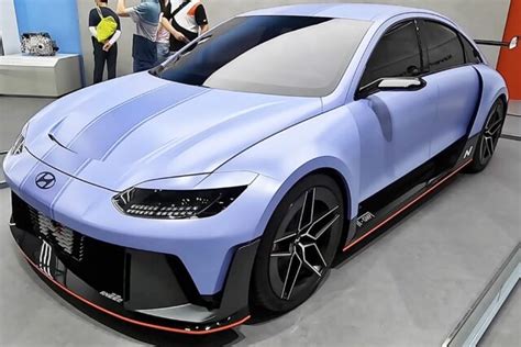 기아 진짜 사고 치네 주행거리 800km K8 후속 전기차 나올까