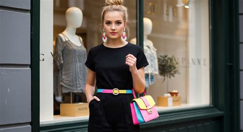 Ultimate Guide To Color Blocking Elevate Every Outfit Clothes Color Guide Ultimate Guide To Color Blocking Elevate Every Outfit Clothes Color Guide