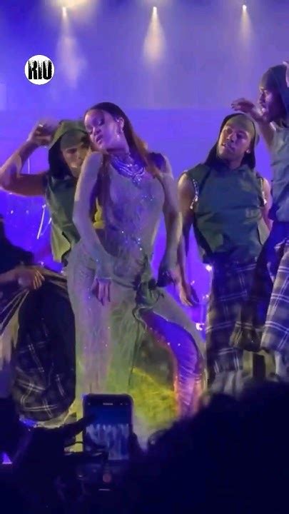 Rihanna Work Live Performance In India 2023 Youtube