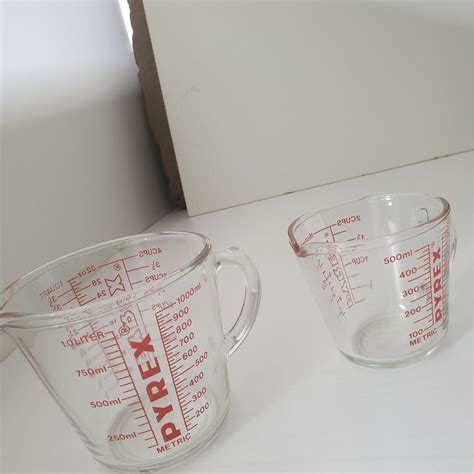 Pyrex Measuring Cuo Furniture And Home Living Kitchenware And Tableware Other Kitchenware