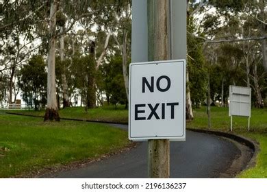13 382 Exit Plate Images Stock Photos Vectors Shutterstock