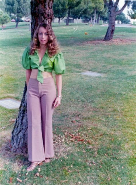 35 Vintage Photos That Show Lifestyle Of Young People In The 1970s
