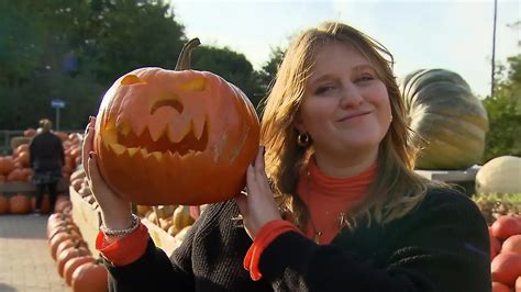 24 Stunden Sex Marathon Onlyfans Model Lily Phillips Schläft Mit 101