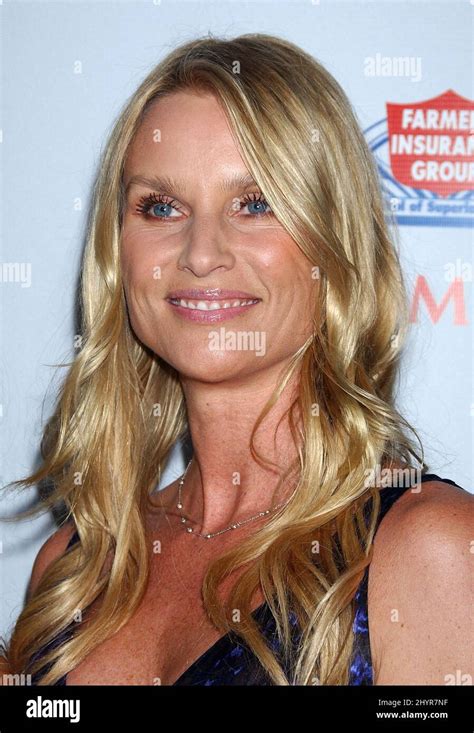 Nicollette Sheridan At Padres Contra El Cancers 7th Annual El Sueno