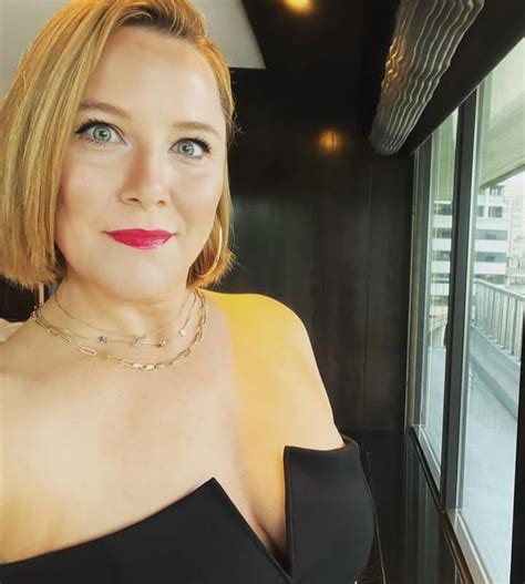 Se Cupp R Cnnnewswomen