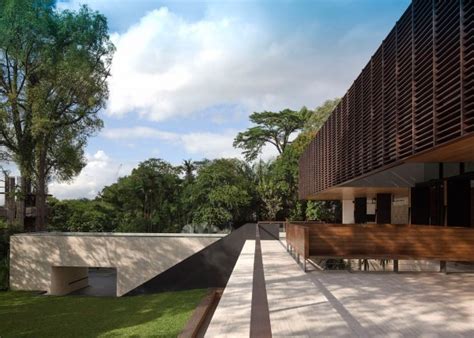 Slatted Screens Shade Balconies At Formwerkzs Singapore Residence