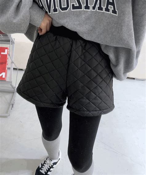 퀄팅 레자 누빔 패딩반바지 숏팬츠 에이블리