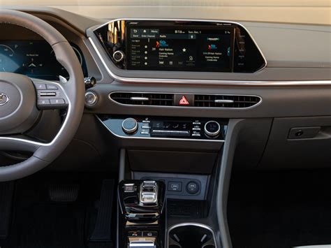 2025 Hyundai Sonata 72 Interior Photos U S News