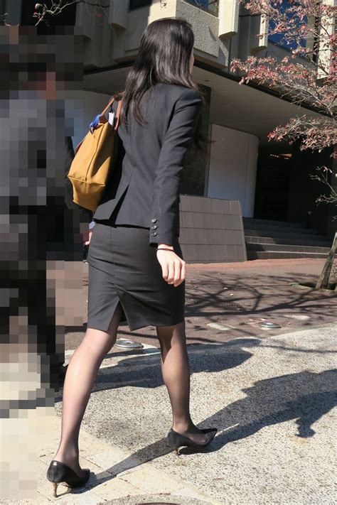 【スーツpantsとタイトskirt】 オフィススタイル ファッションアイデア 女の子 スタイル