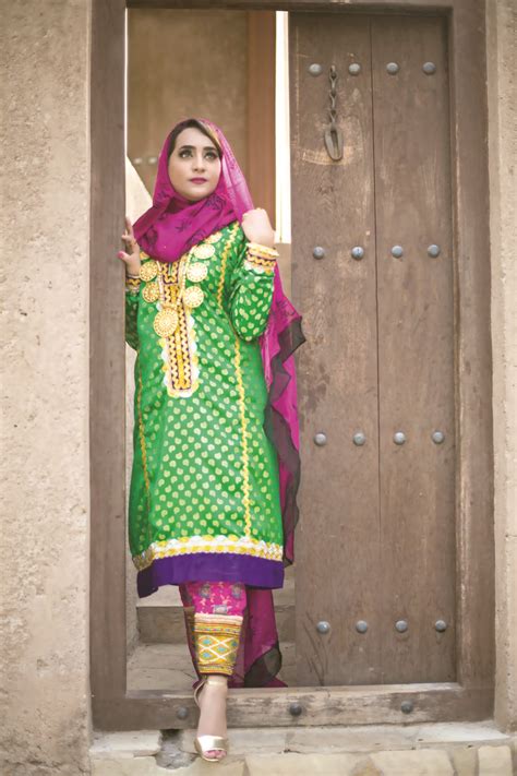 المرأة العمانية