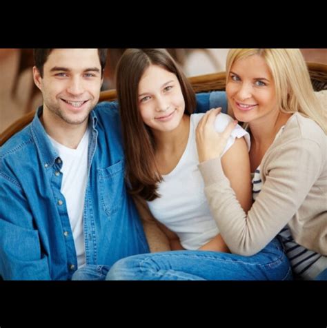 Направих си ДНК тест защото дъщеря ми беше твърде красива за да бъде моя последва огромен