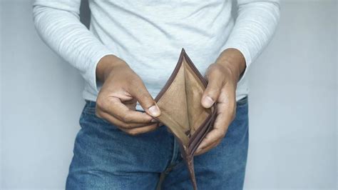 Man Shows Empty Wallet 14070804 Stock Video At Vecteezy