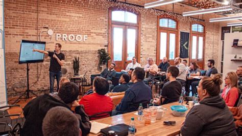 Engaging Presentations And Speakers Elevating Exhibition