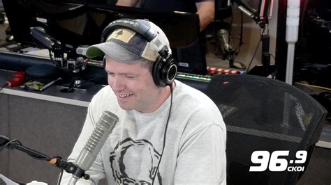 La Zone à Marcoux Étienne Marcoux Nouveau Sex Symbol De La Radio