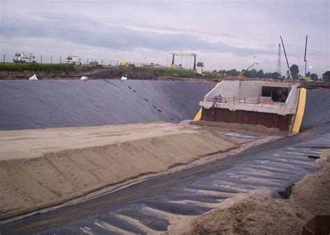 Dry Installation Genap Geosynthetics For Infrastructure Cwe Dry Installation Genap Geosynthetics For Infrastructure Cwe