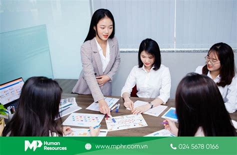Ngành quản trị kinh doanh học trường nào đào tạo tốt nhất