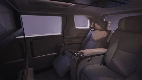 Lexus新型フラッグシップmpv「lm」をレビュー！何人乗り？｜kinto