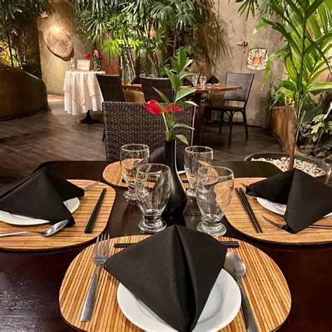 Tin Jo Restaurant Reviewsopen Hoursphoto Spots Things To Do