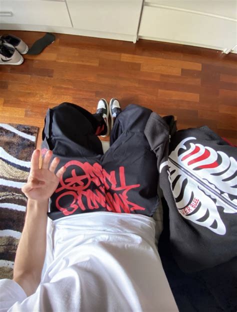 Resting Roughs Rooms