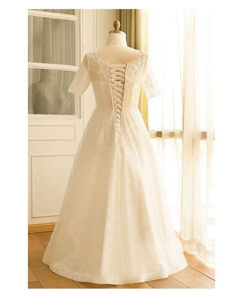 Modest Plus Size Ivory Lace Mature Women Wedding Dress With Short