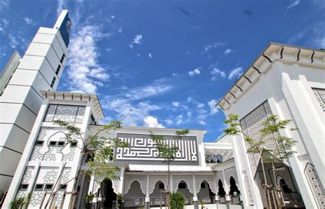 Masjid Bersejarah Yang Boleh Dilawati Di Terengganu