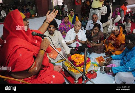 Jagadguru Shankaracharya Swami Vasudevanand Sarswati Meets With His Followers On The Occasion Of