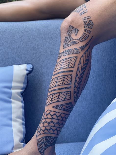 Hawaiian Tribal Leg Tattoos