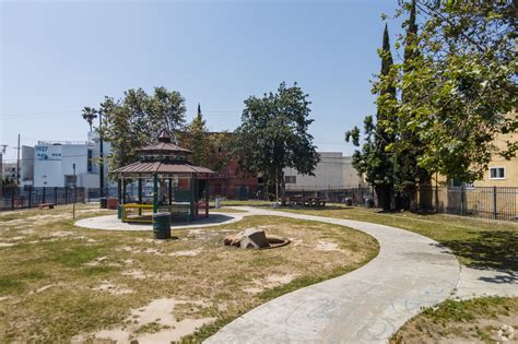 Westlake Neighborhood Guide Living In Westlake