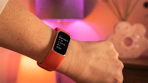 If You Run Hot The Fitbit Charge 6 Is Great For Tracking Body Temperature
