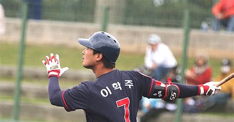 롯데 트레이드 성공이냐 실패냐천재유격수의 승부는 끝나지 않았다