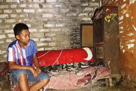 Muhammad Ainul Yakin Memilih Berhenti Sekolah Karena Kekurangan Biaya