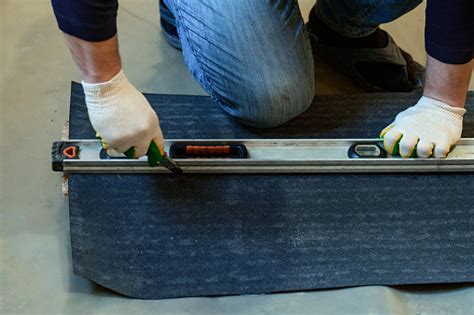 습기방지를 위한 방수 측정 및 절단 지붕 테이프를 위한 재료 가리기에 대한 스톡 사진 및 기타 이미지 가리기 개발 건설