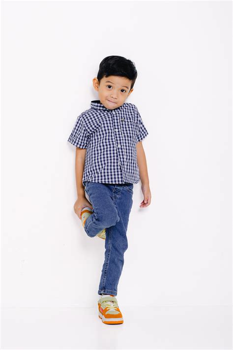 The Harith Shirt Mandarin Collar Moncherry