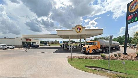 Exploring The Smaller Buc Ees Locations A Closer Look At Alvin Freeport And Lake Jackson