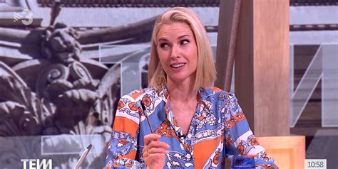 Judit Mascó Explosiva Demuestra A Sus 53 Años Cómo Lucir Bikini En Verano