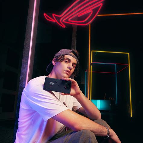 Смартфон Asus ROG Phone 9, 12/256ГБ, 12/512ГБ, 16/512ГБ, 24ГБ/1ТБ ...