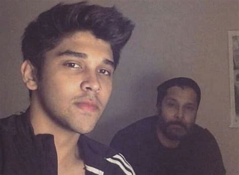 Dhruv Vikram Wiki Chiyan Vikram Son Age Height Girlfriend Bio Facts